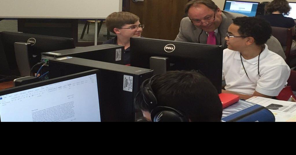 Onslow superintendent named top in region | News | jdnews.com