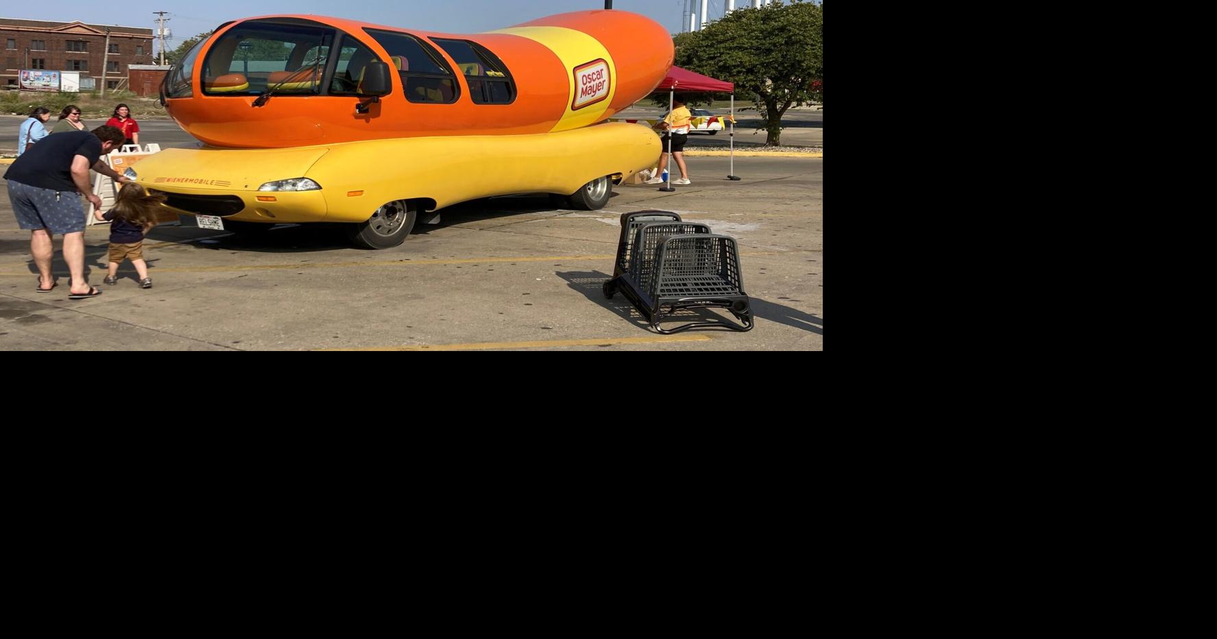 THE THROWBACK MACHINE: The return of the Wienermobile!