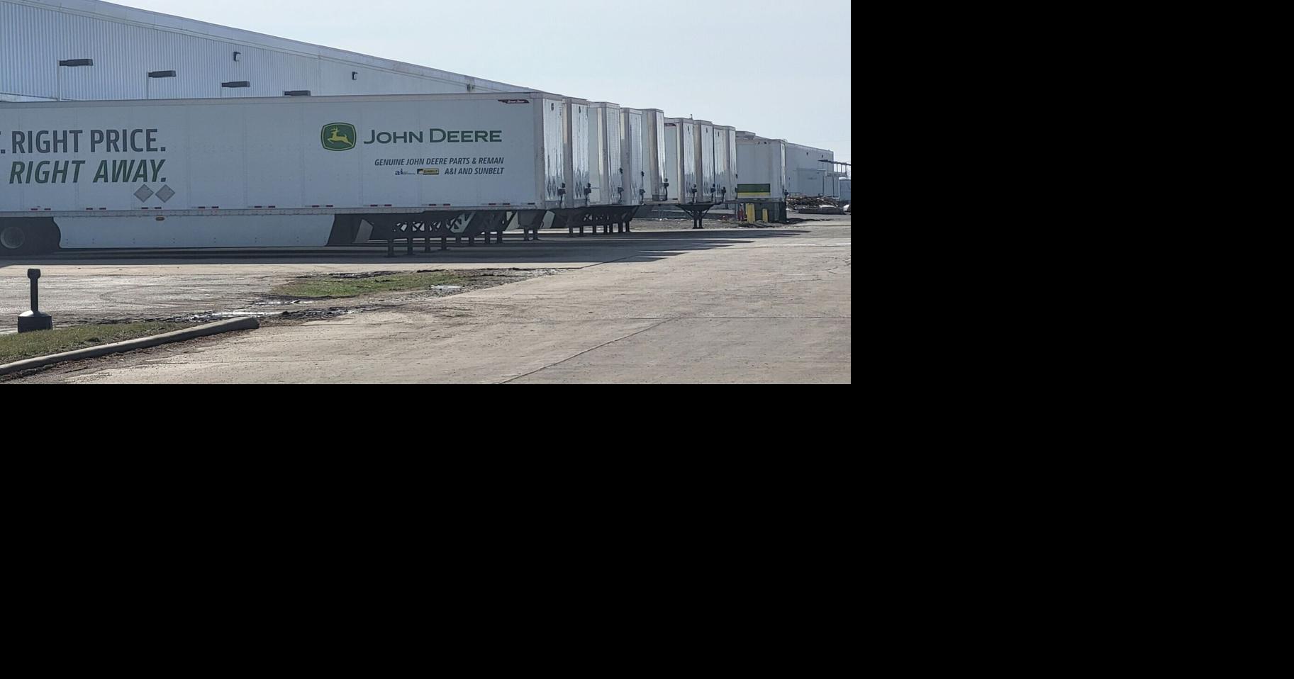 Updated: New John Deere parts distribution center in Mattoon could ...