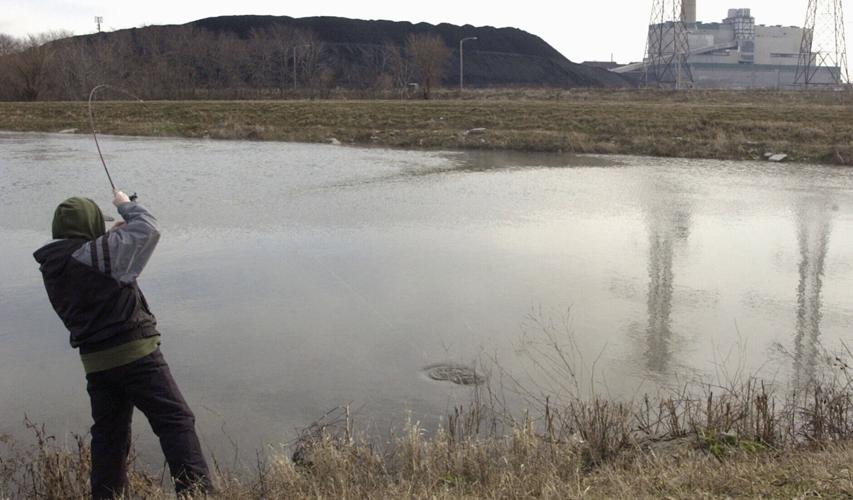 Illinois coal plants get Trump exemptions from rule limiting mercury ...