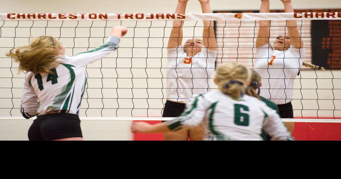 Mattoon keeps rolling as the Green Wave sweeps Charleston
