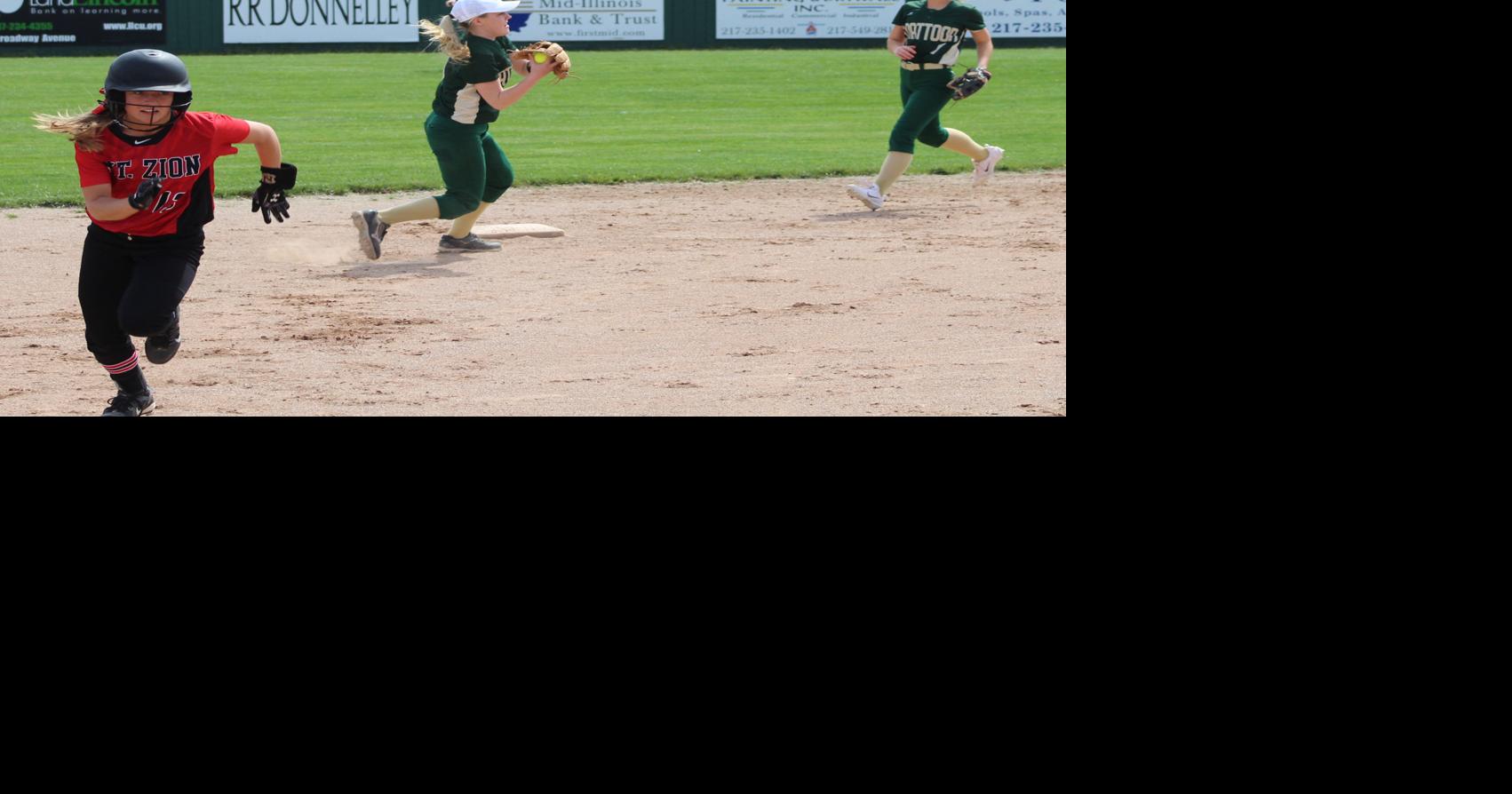 Mattoon softball sweeps Mount Zion