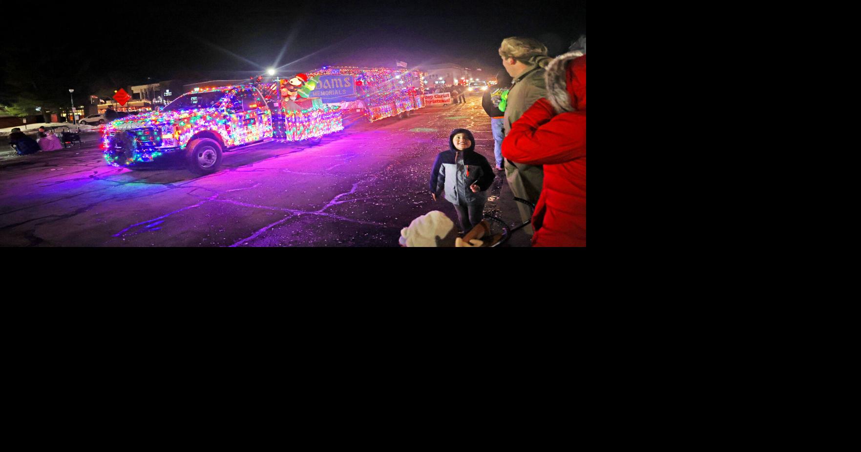 Merry and Bright: Mattoon Christmas parade aglow with cheer