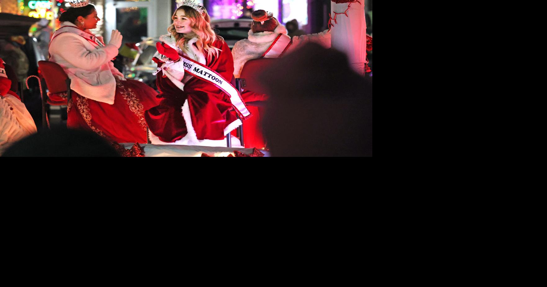 Photos: Celebrate Downtown Mattoon Christmas Parade and Drone Show