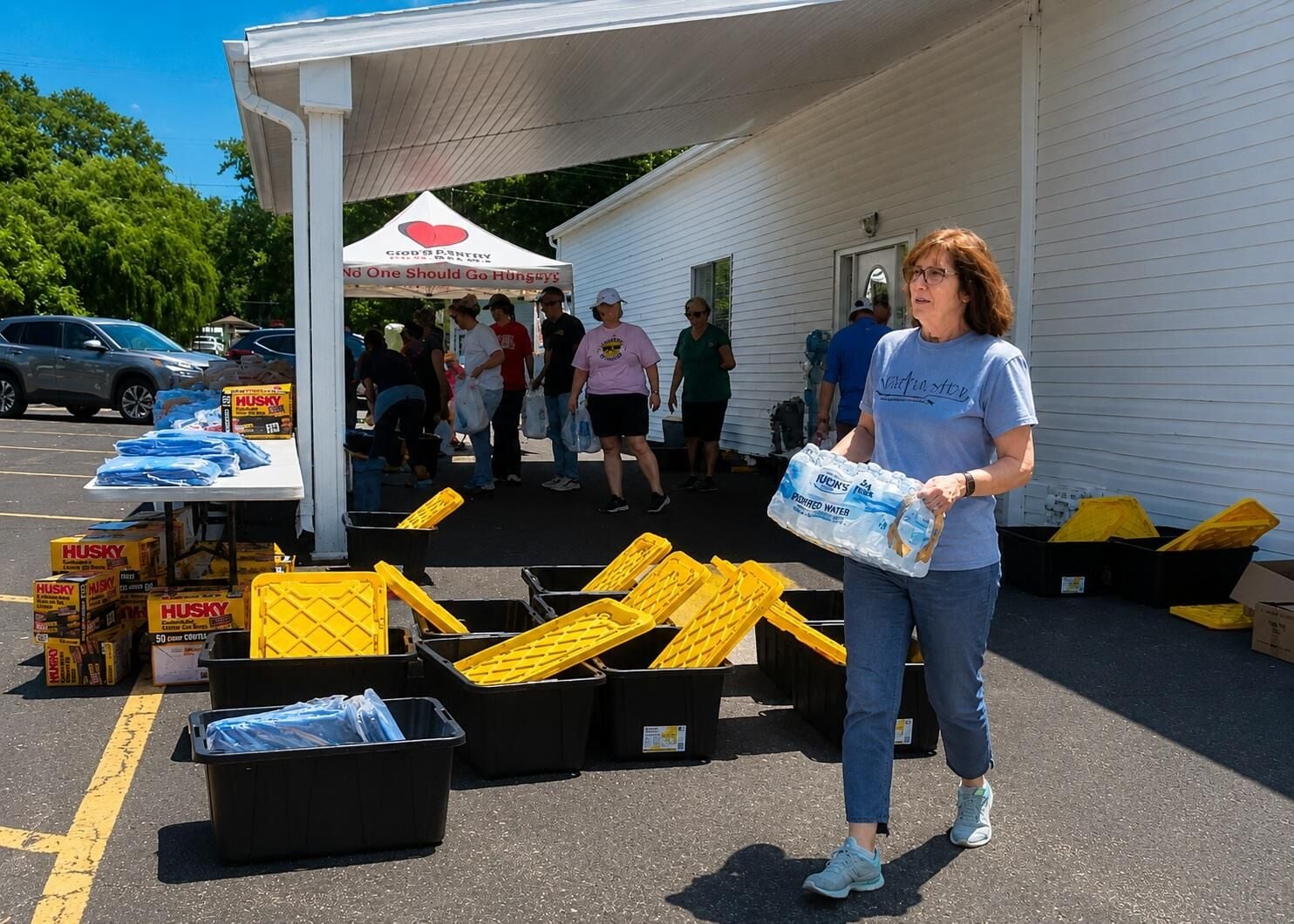 Volunteers help distribute water, food in Charleston