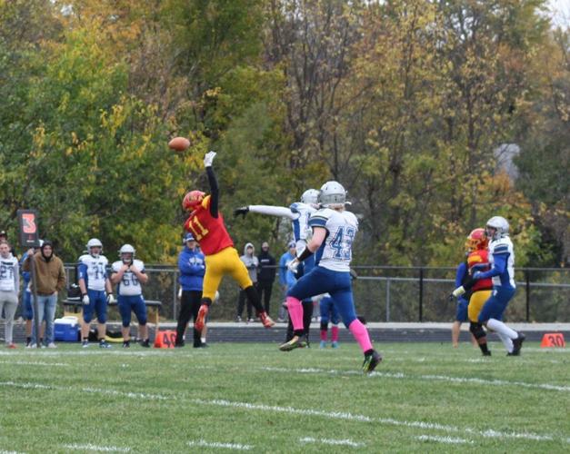 Community invited to line 18th Street for Charleston football sendoff