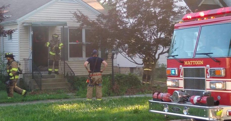 Mattoon firefighters respond to Marshall Avenue house fire