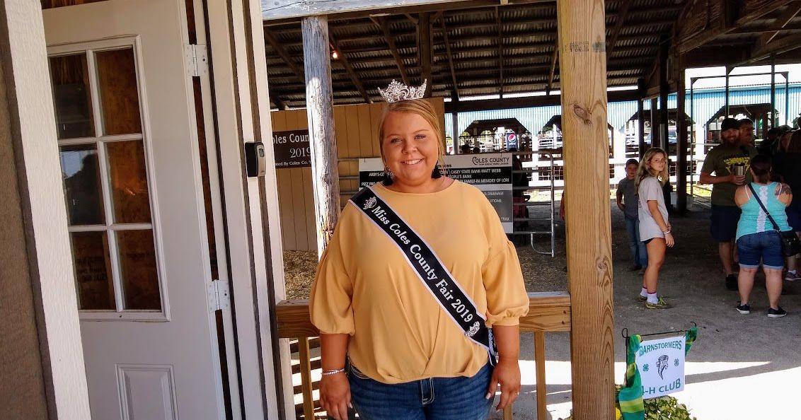 Oakland's Alexis Kiser serving as Miss Coles County