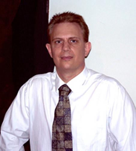 Health Briefs: Dine with a Doc features Dr. Bretz