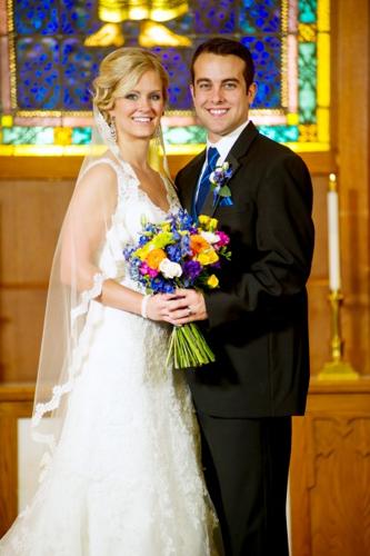 Erika Hildebrand and Dustin Brooks wed at FUMC in Mattoon