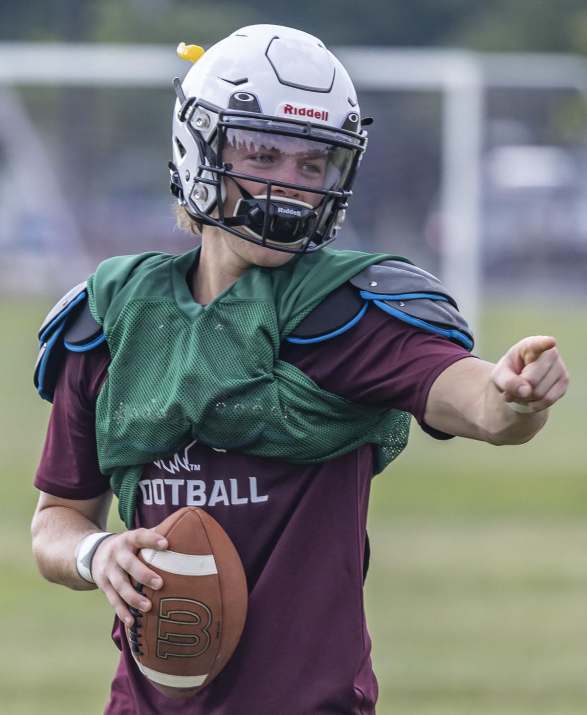 Mattoon senior quarterback Jackson Spurgeon attacking the season with a ...