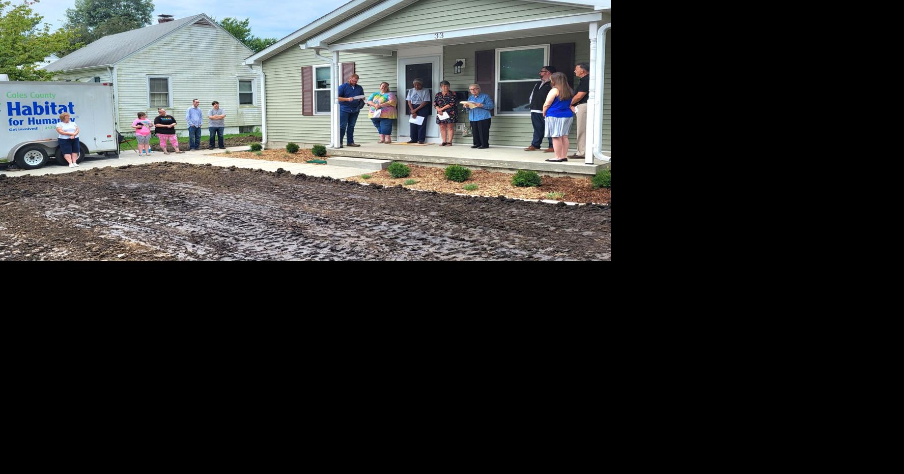 Habitat for Humanity holds Mattoon house blessing