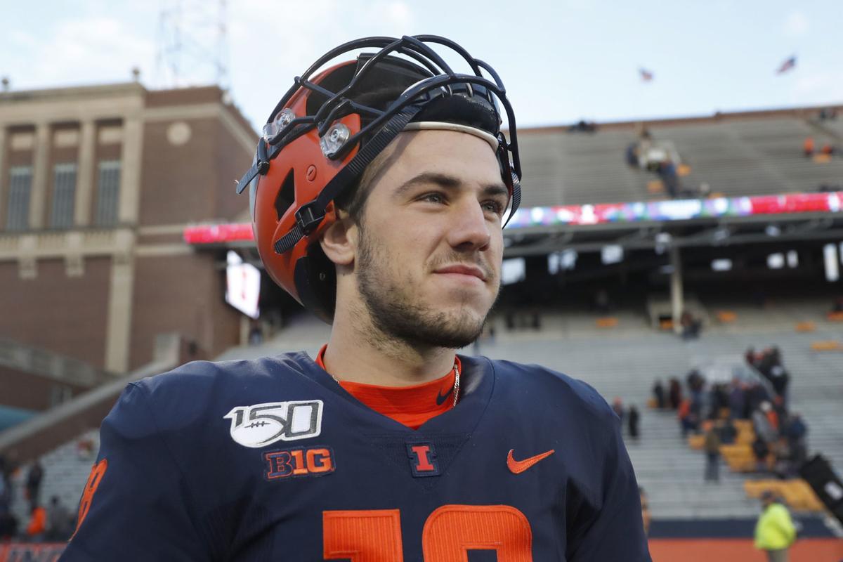Even-keeled quarterback Brandon Peters leading the Illinois football ...