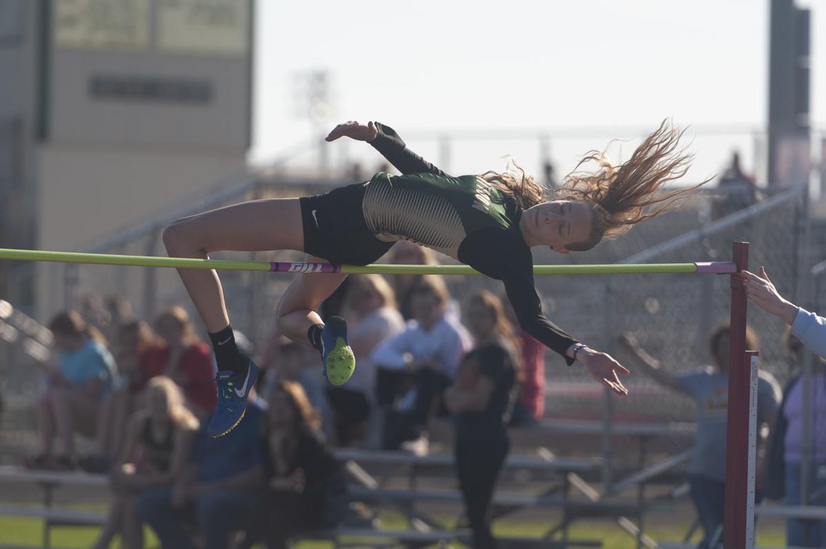 Class 2A IHSA state track: Summerlyn Smith, Mariah Ball lead Mattoon ...