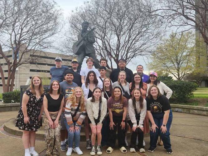 Arcola band, chorus perform at iconic locations