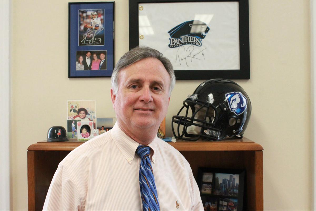 EIU VP Bob Martin to leave for Central Michigan