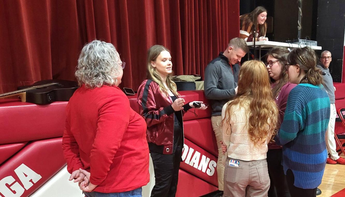 'The Voice' contestant Allie Keck returns to Neoga school to perform ...
