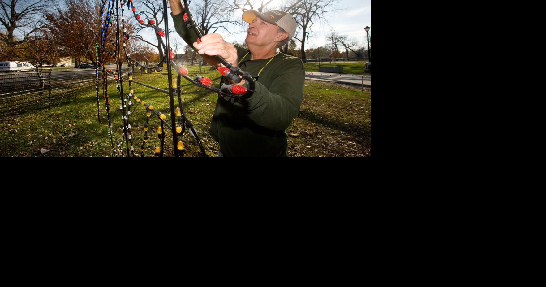 Mattoon council honors retiring parks-rec director, appoints new one