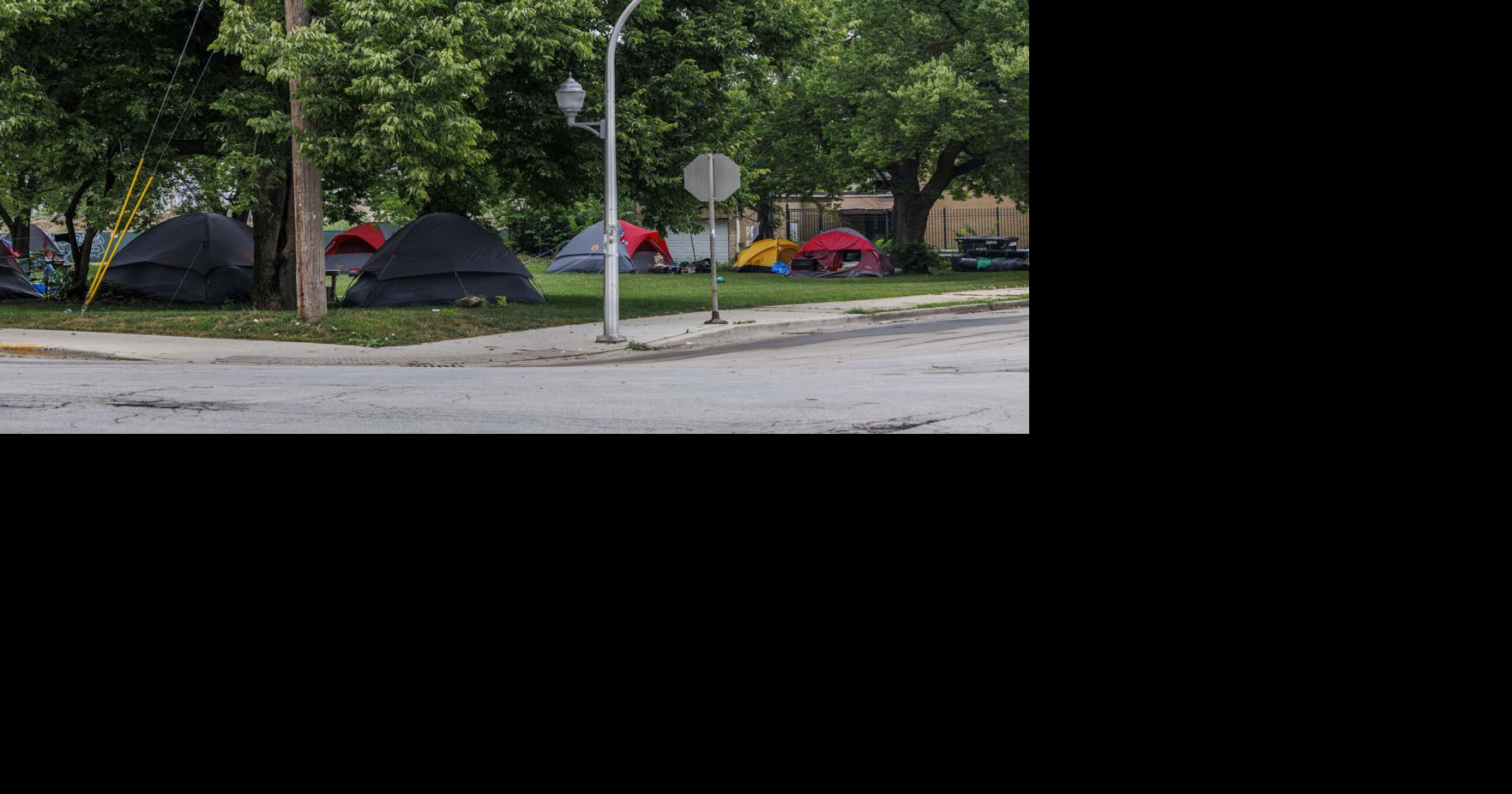 Chicago to announce Phase 1 of plan to combine homeless, migrant ...