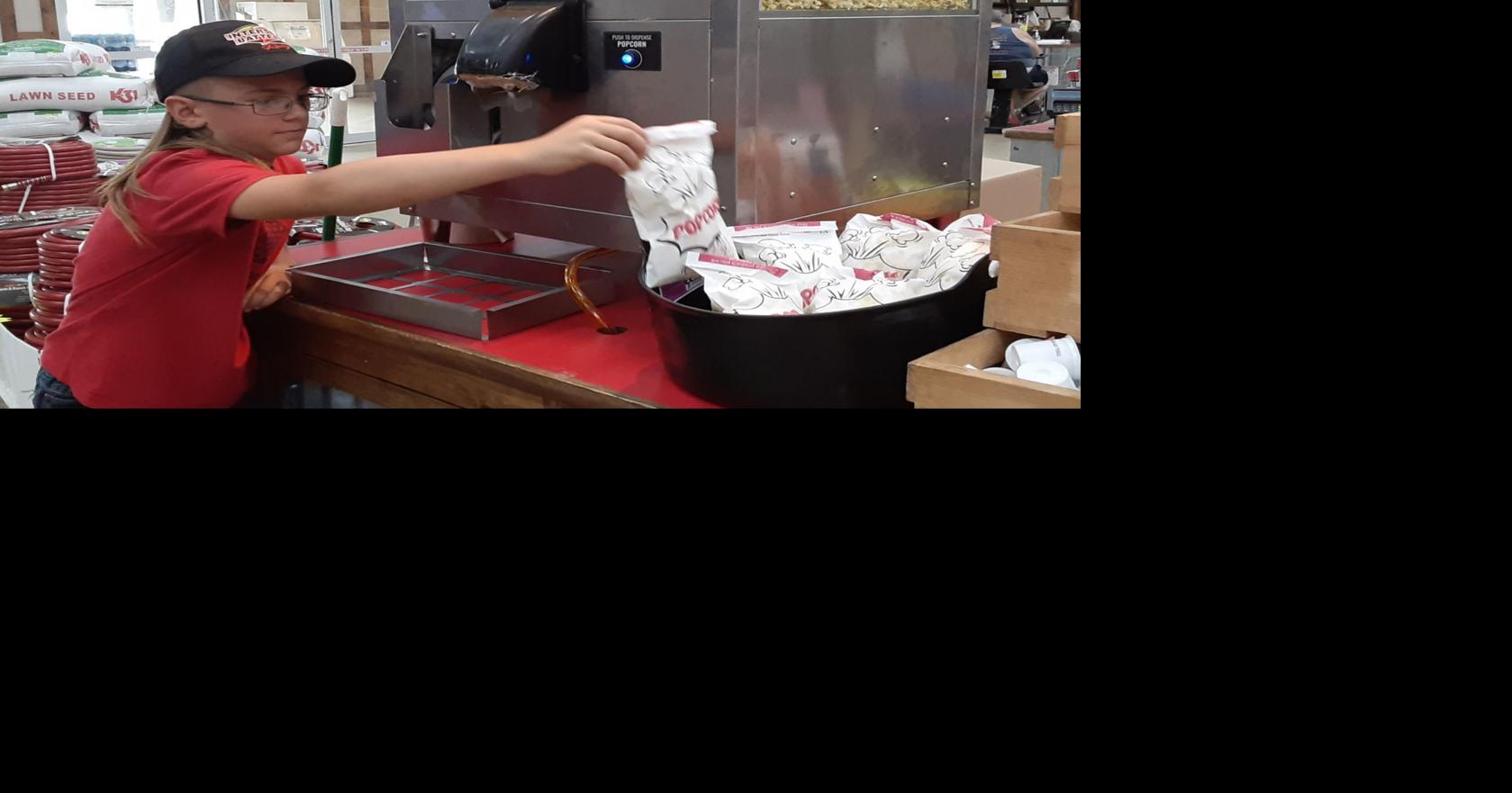 Mattoon-based Rural King relaunches free popcorn in all of its stores