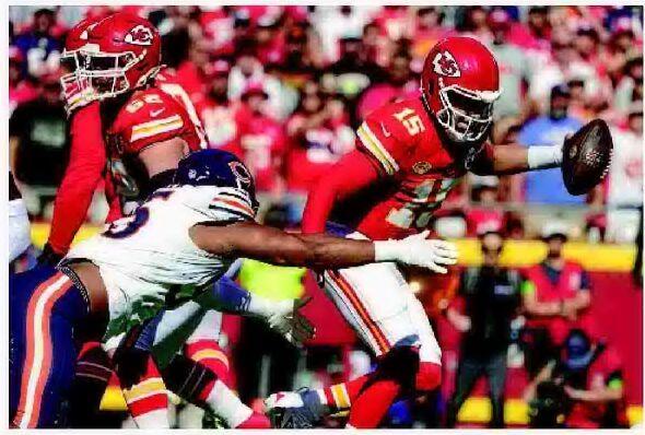 Bears' pass rush problems persist