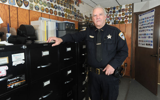 Davidson retiring after 35 years as police chief in Martinsville