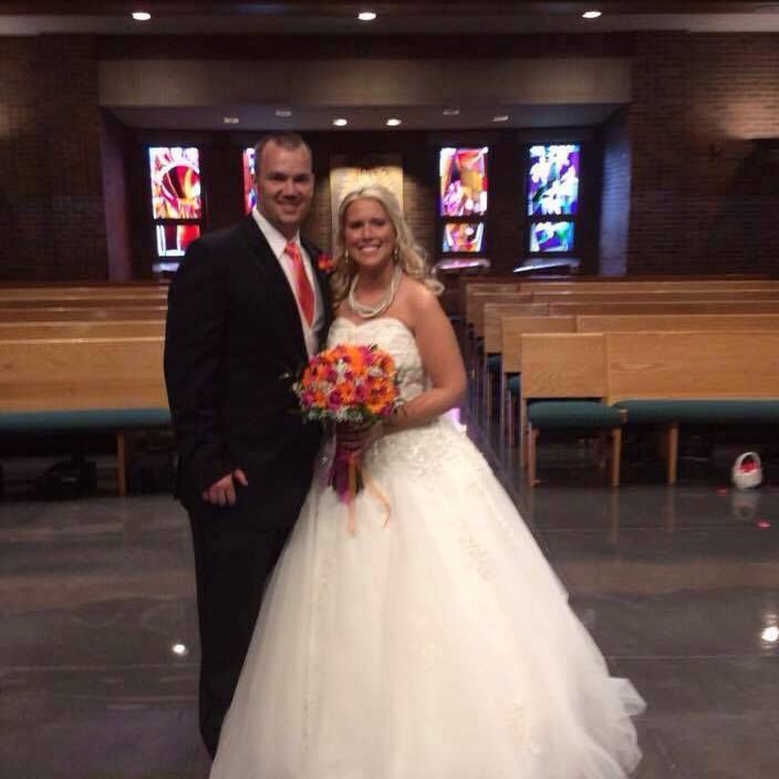 Laura Thomas, Aaron Kapp wed in June ceremony