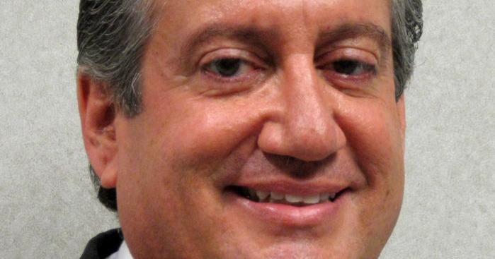 Dr. Manzo joins SAMH medical staff