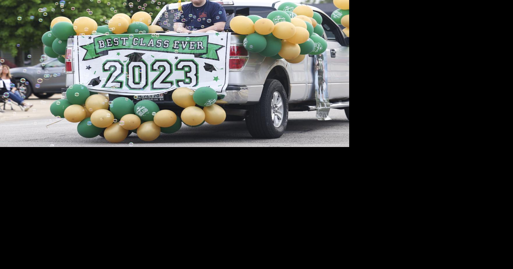 Photos: 2023 Mattoon High School Senior Parade