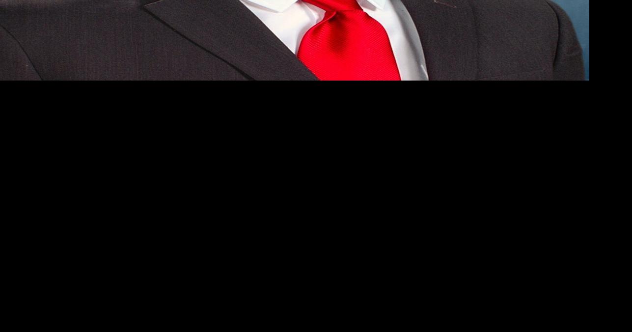 Teacher Jordan Bear selected as Neoga Elementary School principal