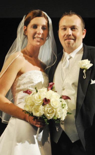 Wedding: Tami Young and Nathan Perry wed in September ceremony