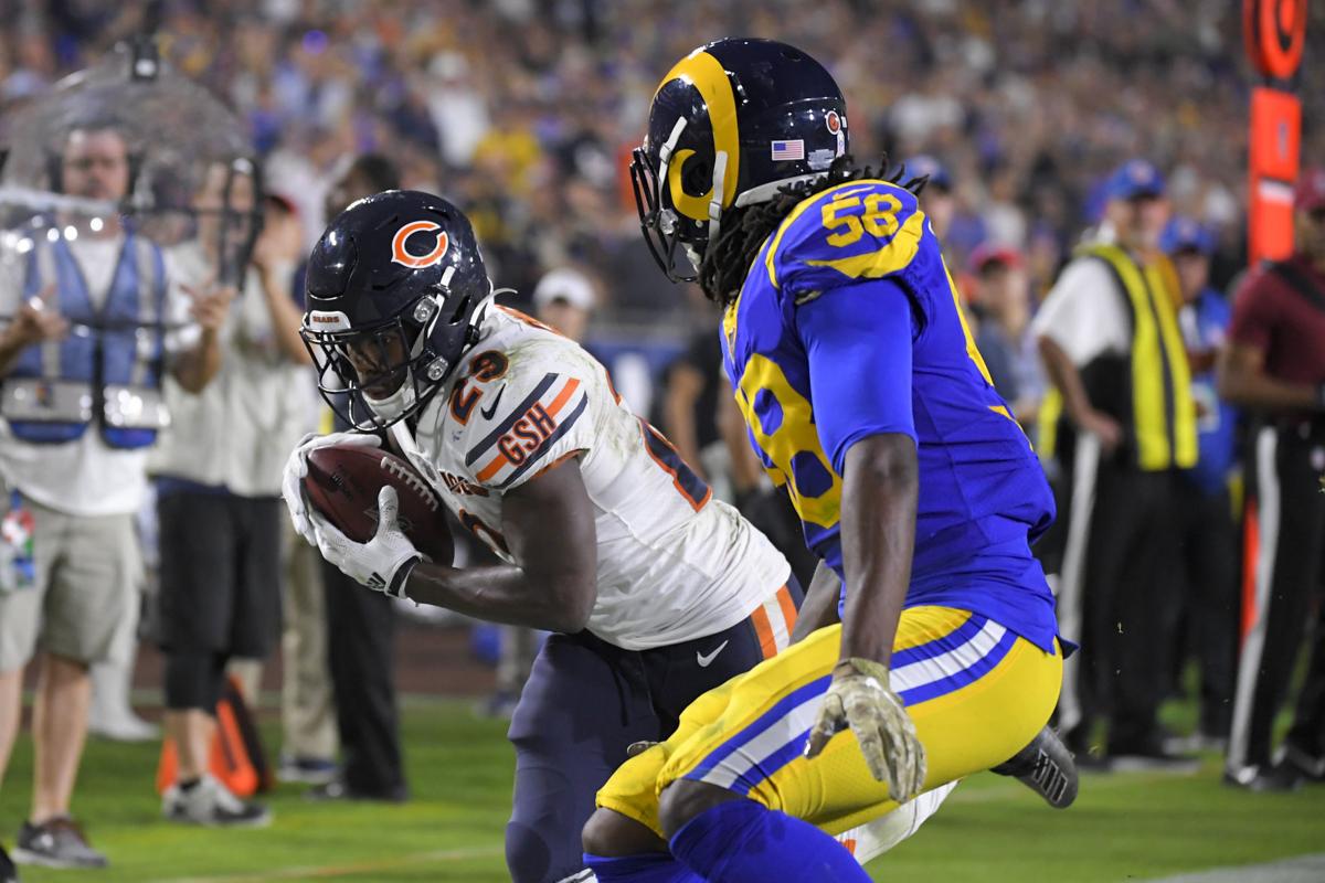 Gurley, Brown help Rams ground out 17-7 win over Bears
