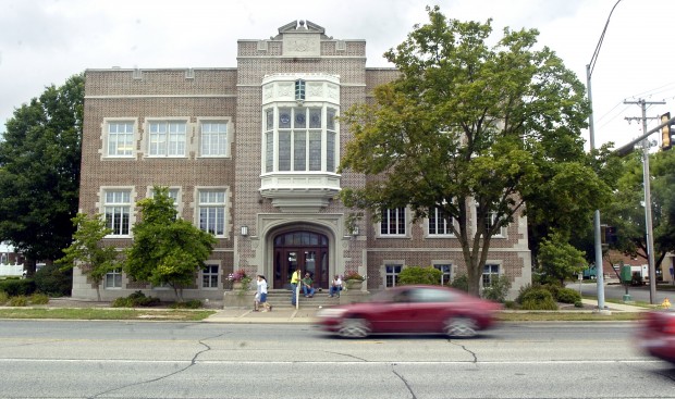First Mid buys old Masonic building, adjacent parcels in $2.4M deal