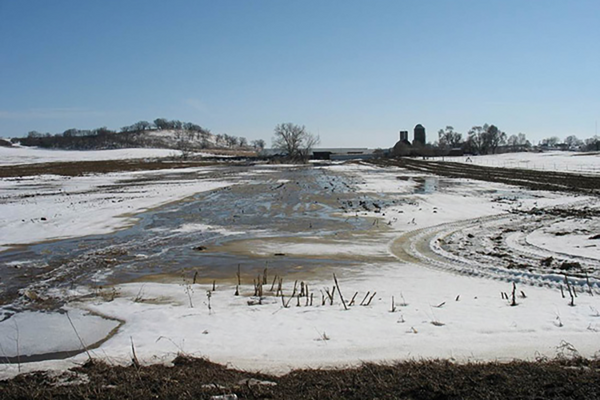 OVER THE COLES: Study seeks solutions to nutrient runoff