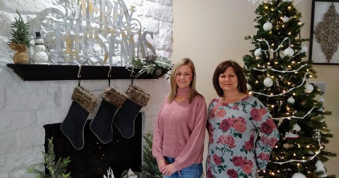PEO Christmas Walk to feature decorations at 5 Mattoon homes