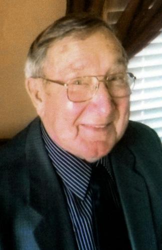 Birthday: Hoelscher -- 90th