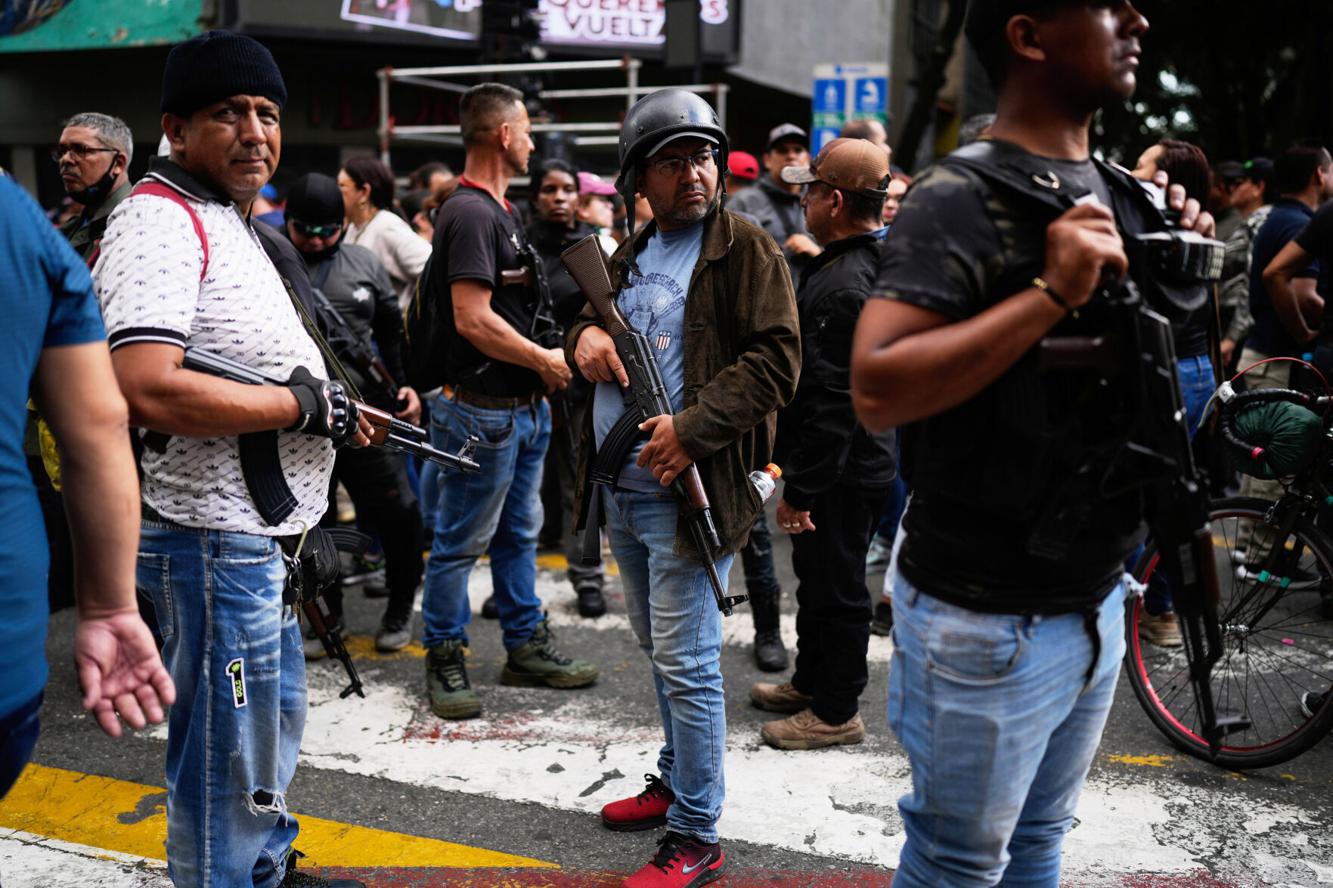 Photos of Venezuela the day after US forces captured President Nicolás ...