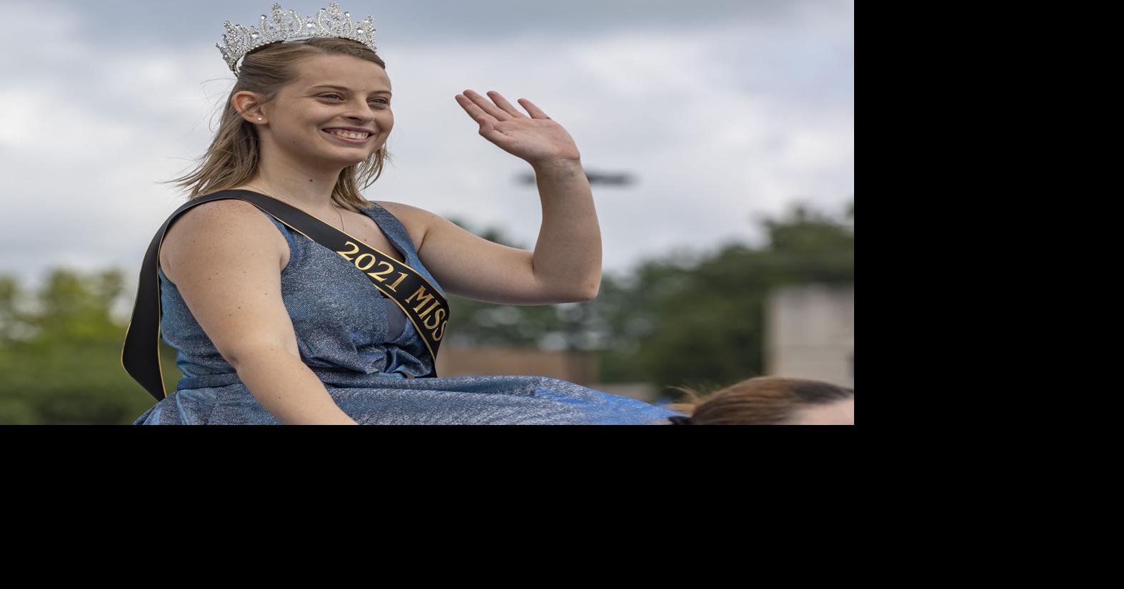 Alexandria Wells reflects on year as Teen Miss Bagelfest