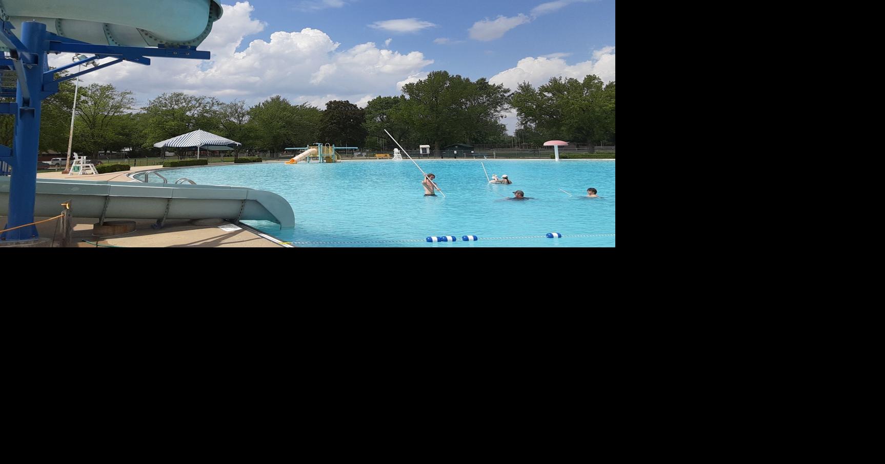 Coles County swimming pools ready to make a splash