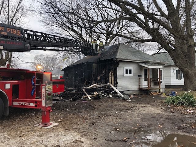 Mattoon house, garage destroyed by fire