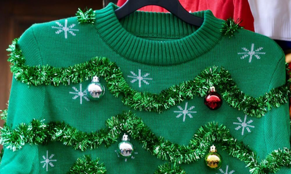 Ugly-sweater | jg-tc.com