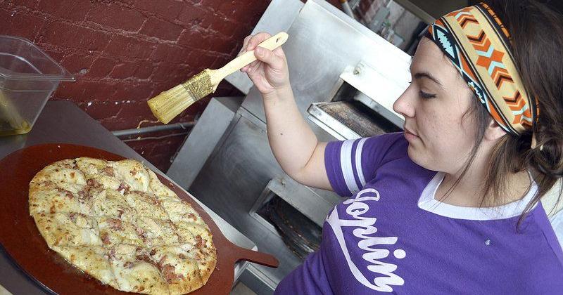 Downtown Joplin pizza place under new ownership | Local News ...