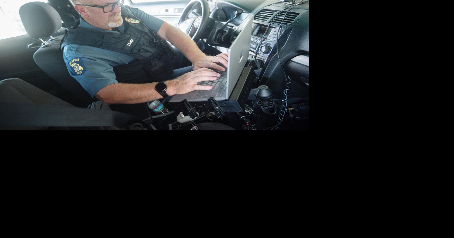 Carl Junction Police Department builds community relationships | Local ...