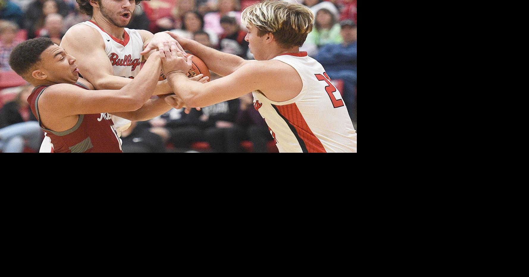CJ boys drop basketball game to Nevada | Sports | joplinglobe.com