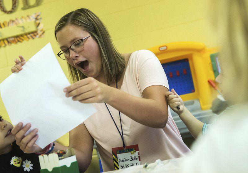 Emilee Baker receives 2017 Golden Lion Award | Lifestyles | joplinglobe.com