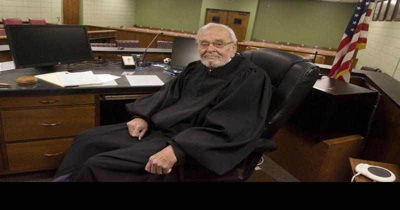 Longtime Jasper County circuit judge closing out final cases | Local ...