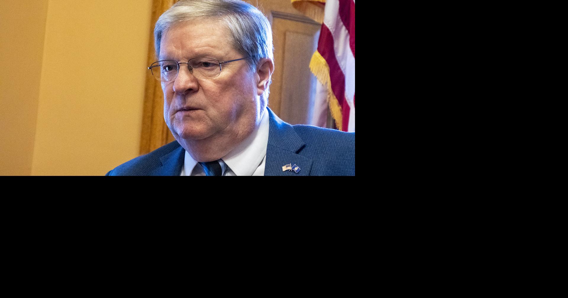 After Kansas newspaper raid, lawmaker proposes taking warrant power ...