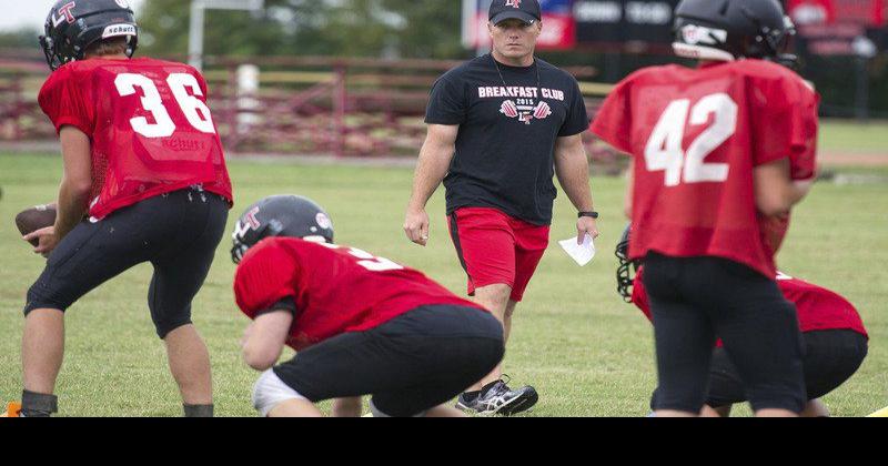 Lockwood coach Luke Rader has his father as an assistant coach | Local ...