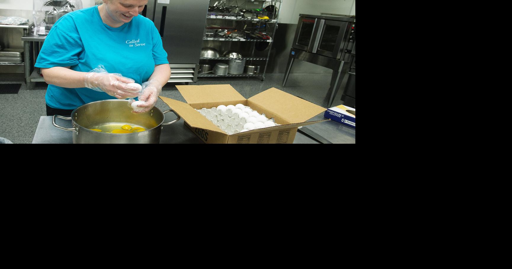 Mercy Hospital Joplin employees volunteer during Mercy Day of Service ...