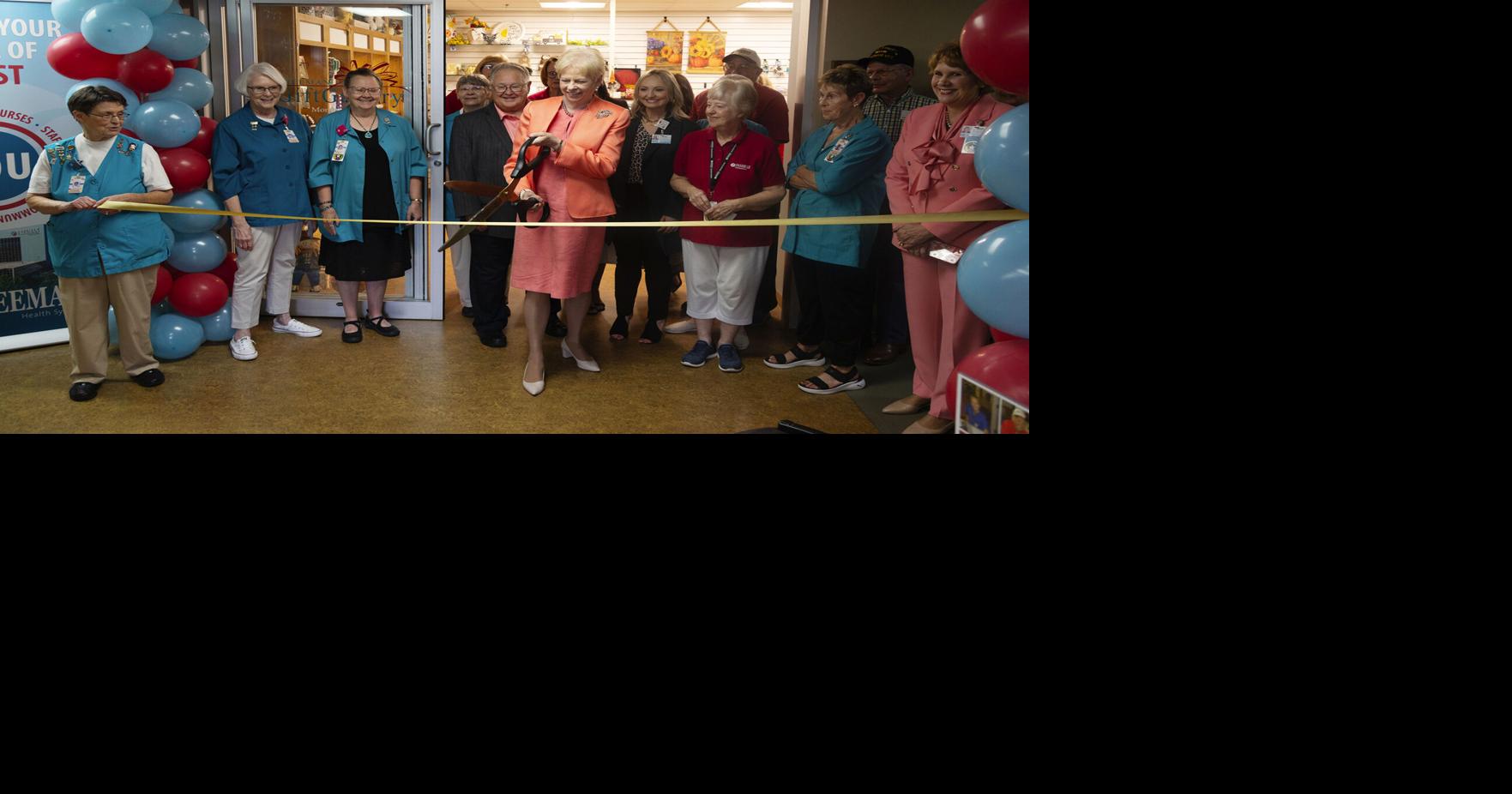 Freeman Gift Gallery reopens | | joplinglobe.com